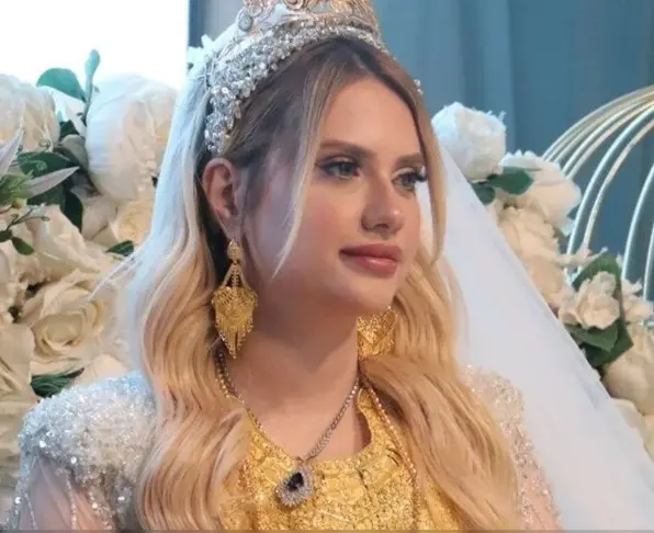 همه جای این عروس را با طلا پوشاندند عکس