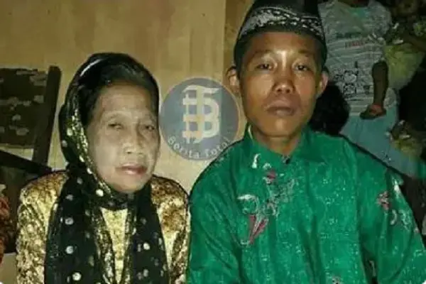 این پسر بچه به زور با پیرزن 70 ساله عروسی کرد عکس