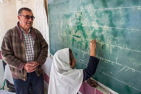مدارس فردا چهارشنبه ۱۲ دی ۱۴۰۳ تعطیل شد؟ اسامی به تفکیک شهرها