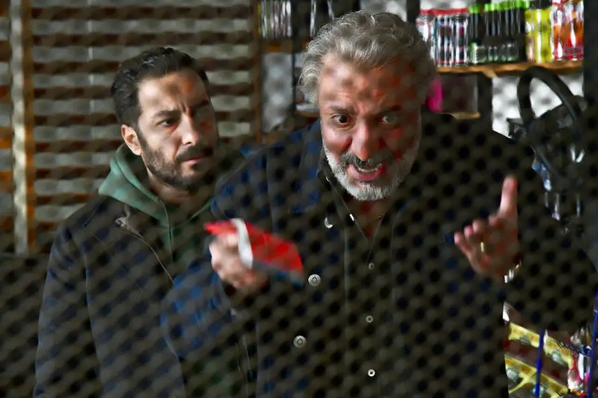 نوید محمدزاده و امیر جعفری در «جنگل آسفالت